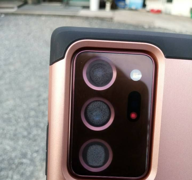 Camera trên Galaxy Note20/Note20 Ultra bị hiện tượng đọng hơi nước