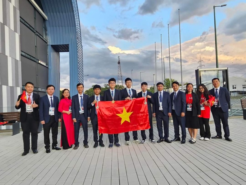 Việt Nam giành 1 HC Vàng, 2 HC Bạc và 1 HC Đồng tại kỳ thi IOI 2023
